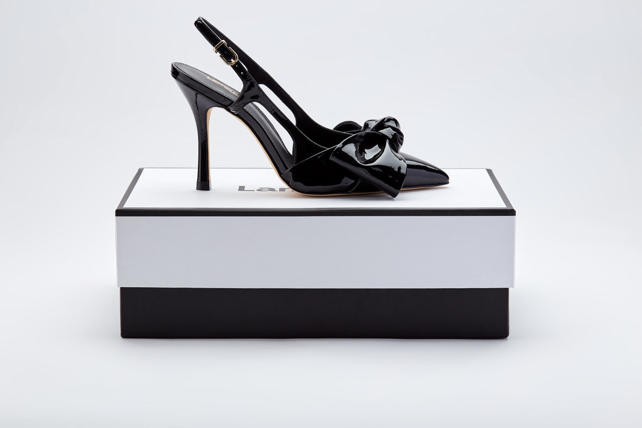 Full Disclosure - Larroude